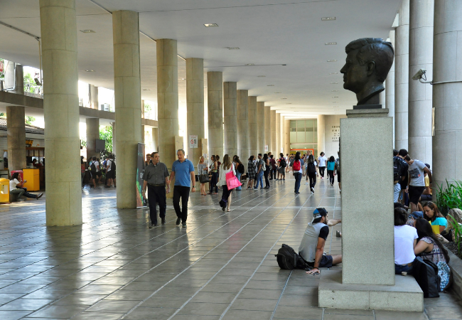 Institucional | Pós Premium PUCRJ